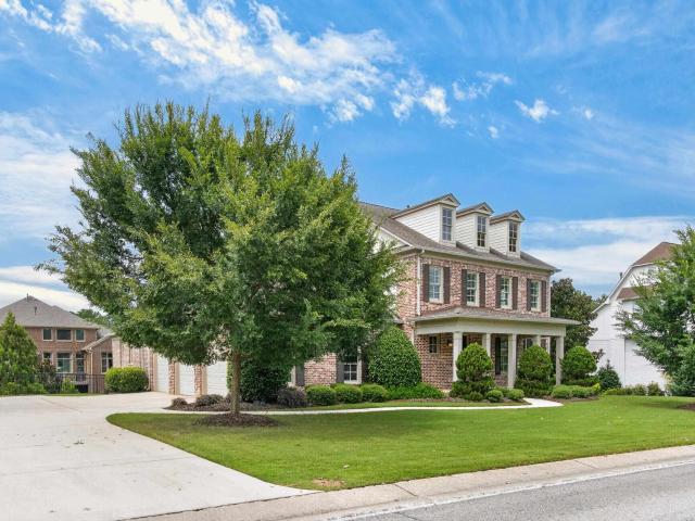 890 Vestlake Ridge Drive