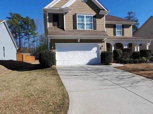 8914 Crest View Cir, Union City, GA 30291