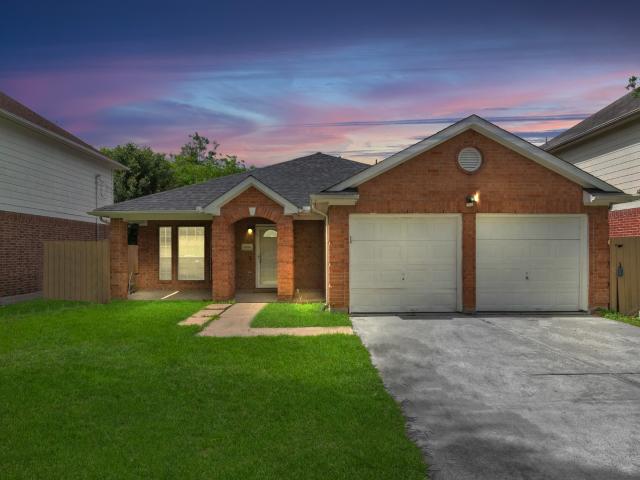8914 Dirby St, Houston, TX 77075 | MLS #90649 | Compass