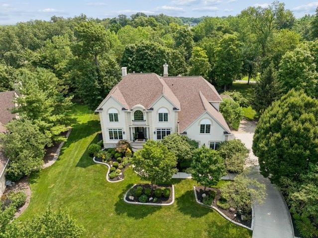 8914 Tartan Fields Dr, Dublin, OH 43017