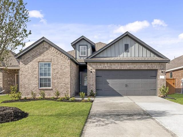 8915 New Jade Dr, Iowa Colony, TX 77583