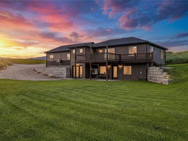 8915 Western Farms Rd, Missoula, MT 59808