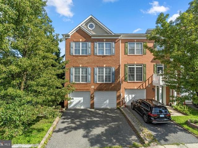 8916 Lee Manor Dr, Ellicott City, MD 21043