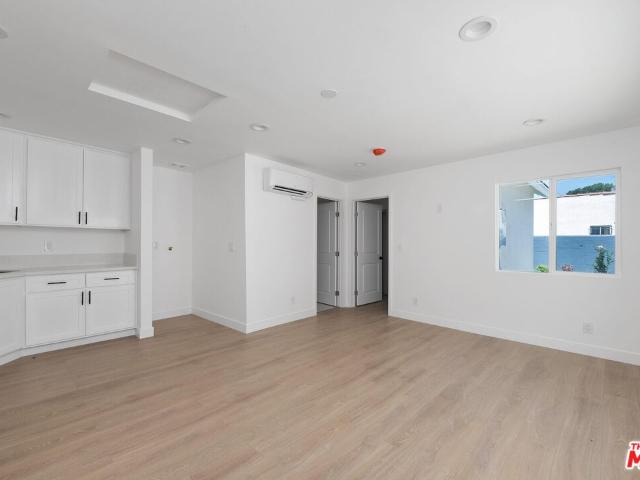 8918 Cadillac Ave, Unit B, Los Angeles, CA 90034 | MLS #26742 | Compass