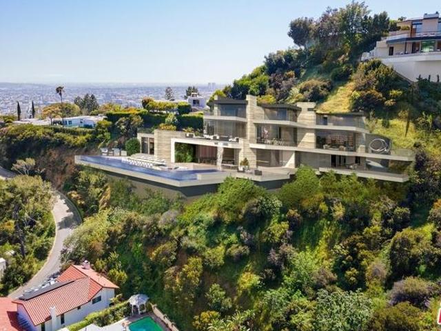 8919 Thrasher Ave, Los Angeles, CA 90069