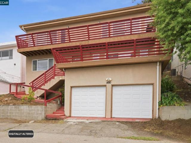 8910 Burr St