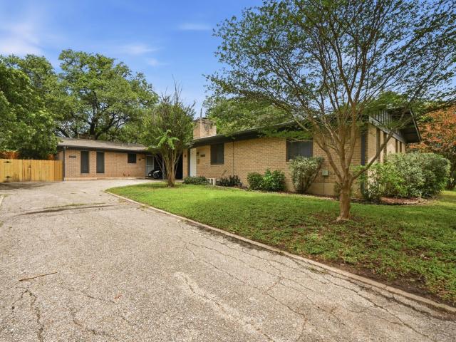 8910 Little Walnut Pkwy # B