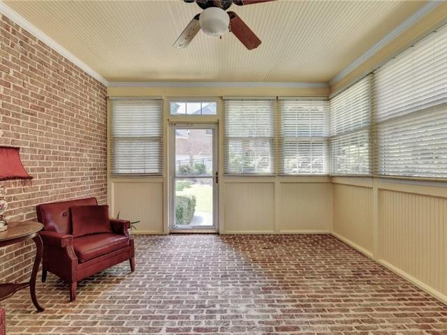 8910 Pinehurst Cove
