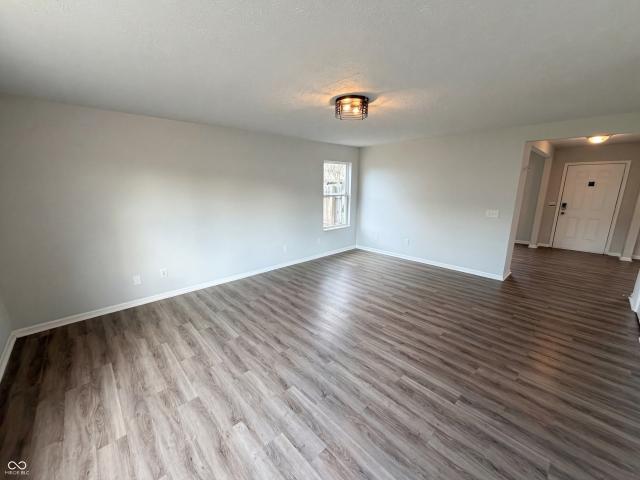 8911 Alto Way