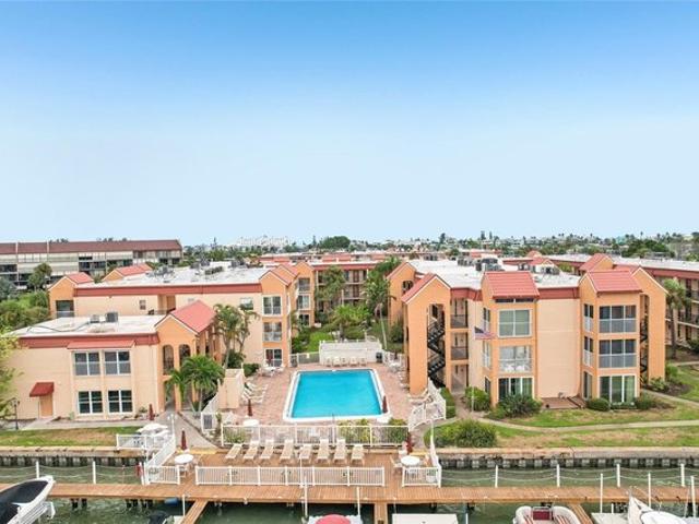 8911 Blind Pass Rd Apt 104, Saint Petersburg, FL 33706