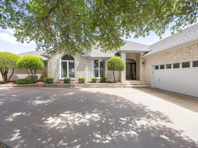 8911 Bontura Rd, Granbury, TX 76049