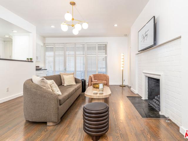 8911 Cynthia Street #9
