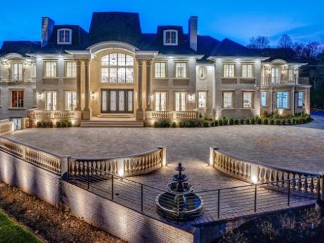 8911 Georgetown Pike, McLean, VA 22102