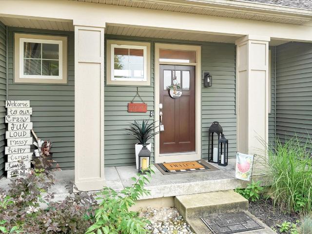 8911 Hopewell Drive