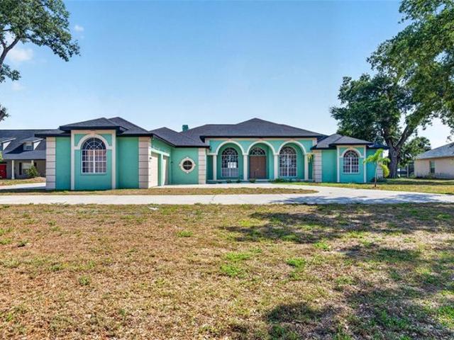 8911 Riverlachen Way, Riverview, FL 33578