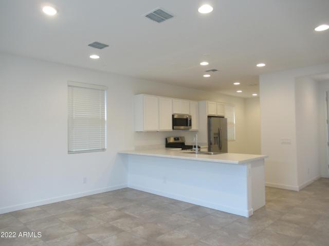 8911 w bethany heights drive