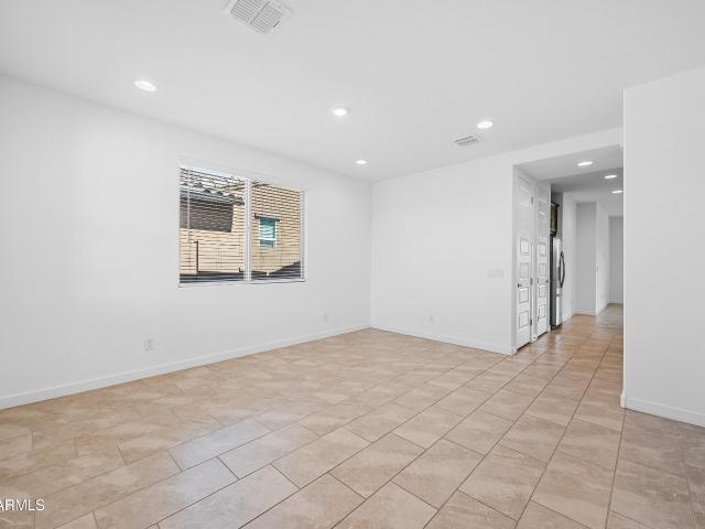8911 W Solano Drive
