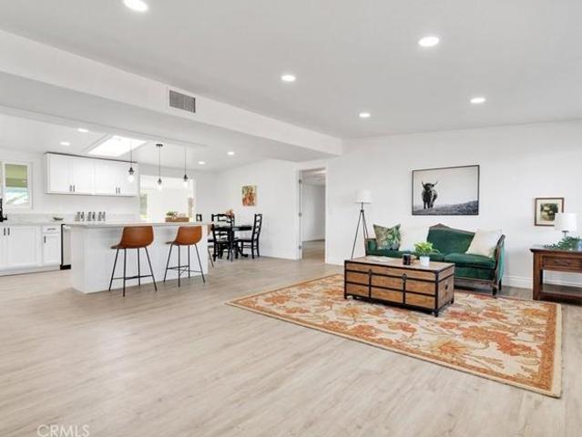 8912 Evergreen Ave, Hesperia, CA 92345
