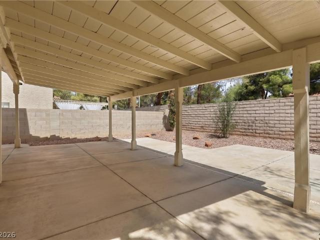 8912 Surf View Dr, Las Vegas, NV 89117 | MLS #2793