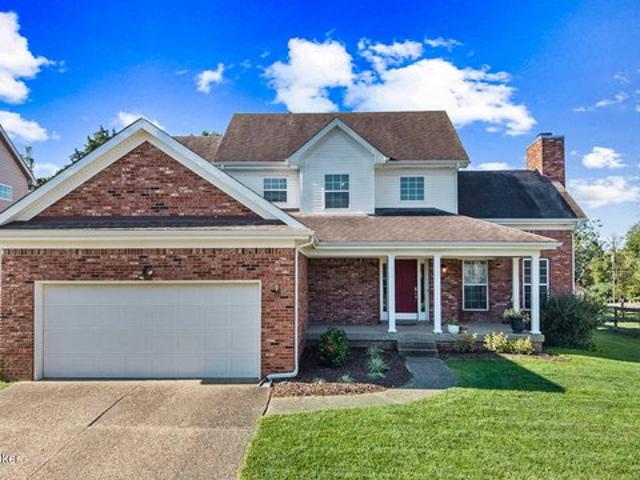 8913 Fox Chase Pl, Louisville, KY 40228