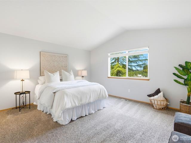 8913 1st Pl SE, Lake Stevens, WA 98258 | MLS #2505