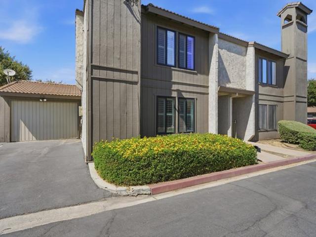 891 Greenfield Ave, Hanford, CA 93230