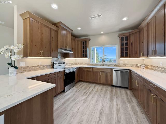 891 Joshua CT