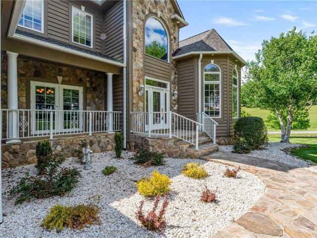 891 Olde Charter Circle