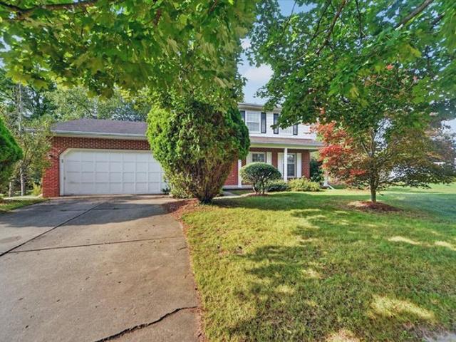 891 Moss Glen Cir, Haslett, MI 48840