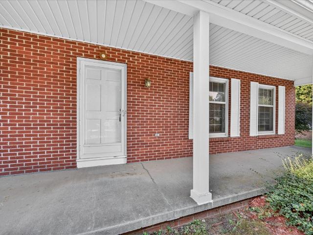 891 Moss Glen Circle