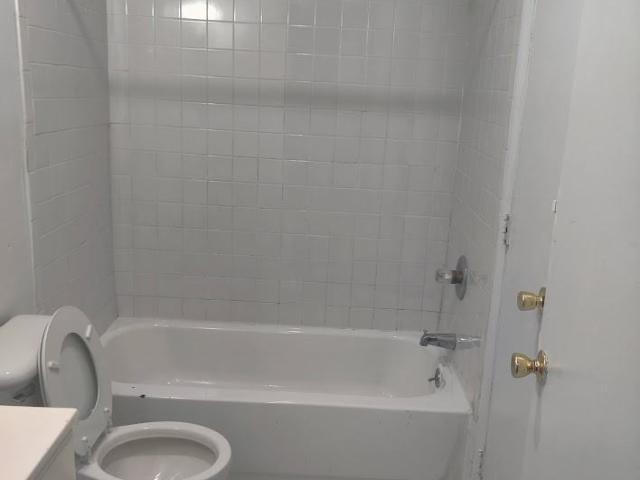 891 North 41st Street 3 Bedroom Apartment for Rent at 891 N 41st St, Philadelphia, PA 19104 Belmont