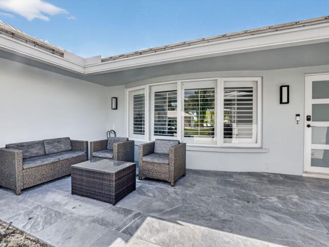 891 SW Hickory Terrace, Boca Raton, US, FL