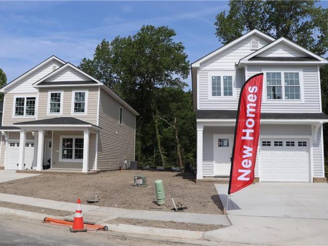 891 Railroad AVE