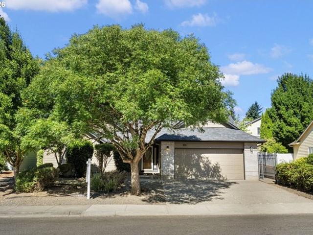 891 Whitetail Deer St NW, Salem, OR 97304