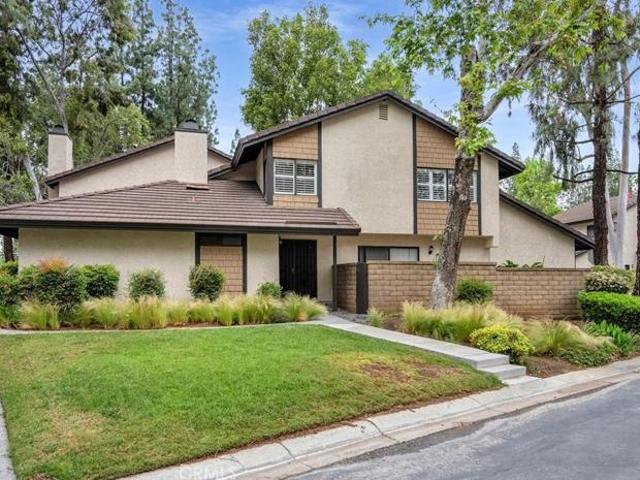 891 Via Sierra Nevada, Riverside, CA 92507