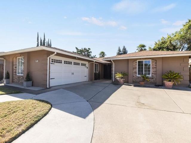 8924 Sawtelle Way, Sacramento, CA 95826
