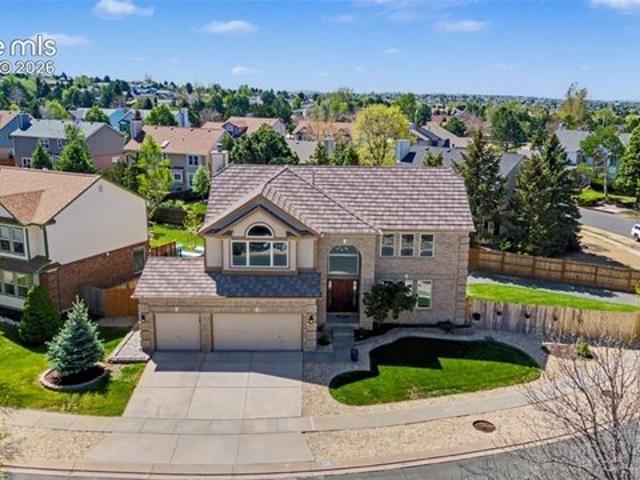 8925 Edgefield Dr, Colorado Springs, CO 80920