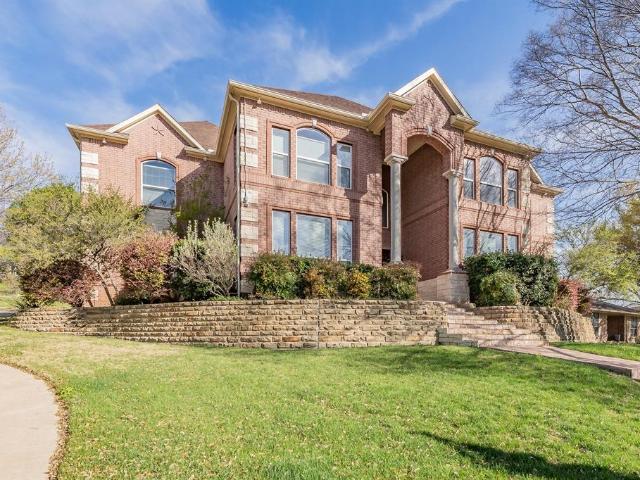 8925 Hunters Glen Trail