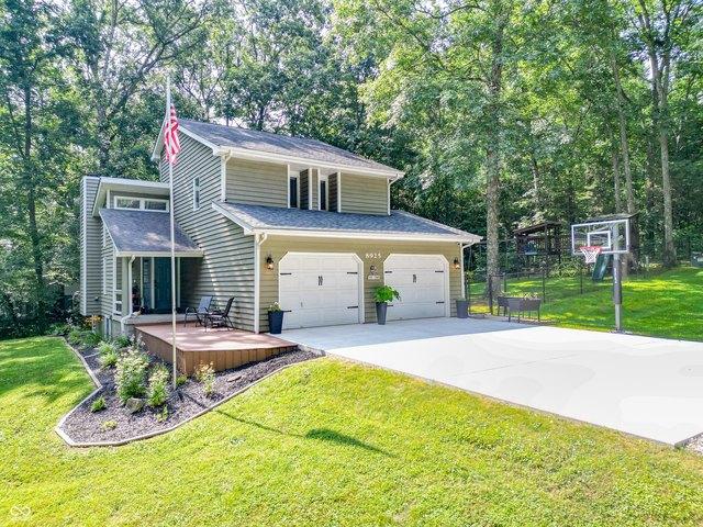 8925 W State Road 46, Columbus, IN 47201