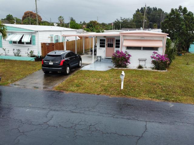8926 Palm St, Boynton Beach, FL 33436 | MLS #R11053