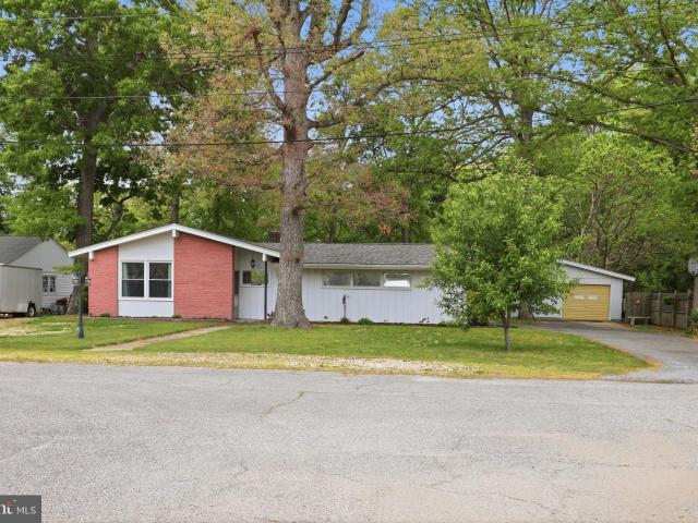 8927 Bryan St, Seaford, DE 19973 | MLS #DESU2110 | Compass