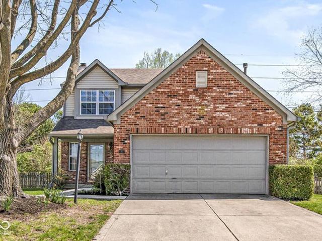 8927 Torrance Pl, Fishers, IN 46038