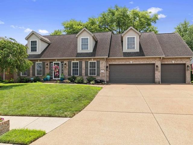 8928 Calvin Cir, Newburgh, IN 47630