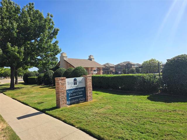 8928 Sunny Hollow Drive