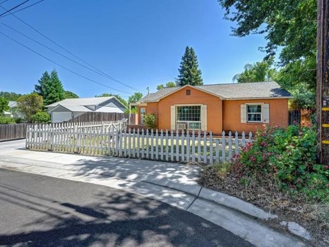 8928 Truman St, Elk Grove, CA 95624