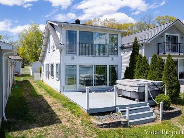 8929 Waruf Ave, Portage, MI 49002