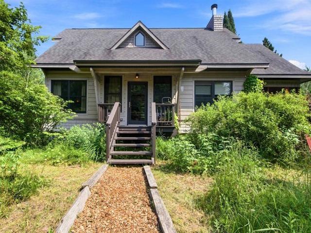 89200 Meadow Trl, Cornucopia, WI 54827