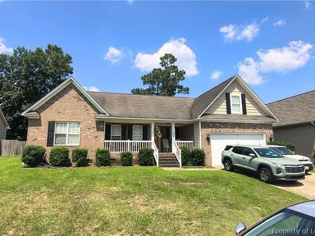 8920 Grouse Run Ln, Fayetteville, NC 28314