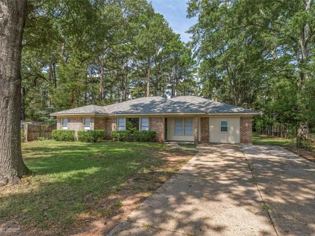 8920 Shady Ln, Shreveport, LA 71118