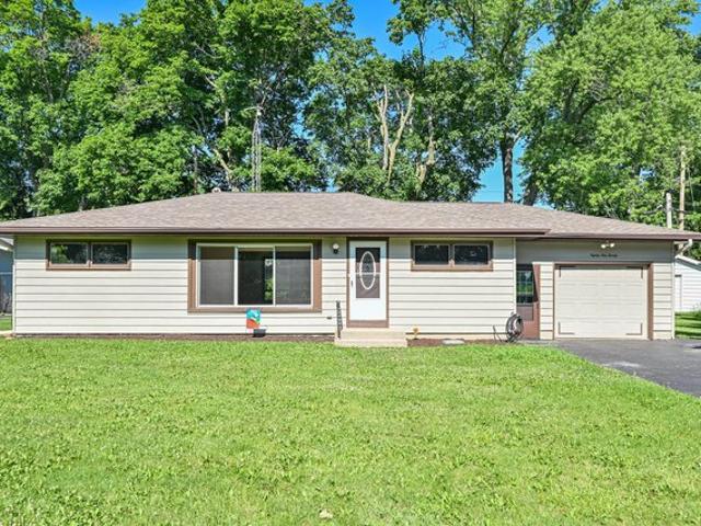 8920 th Ave, Randall, WI 53105